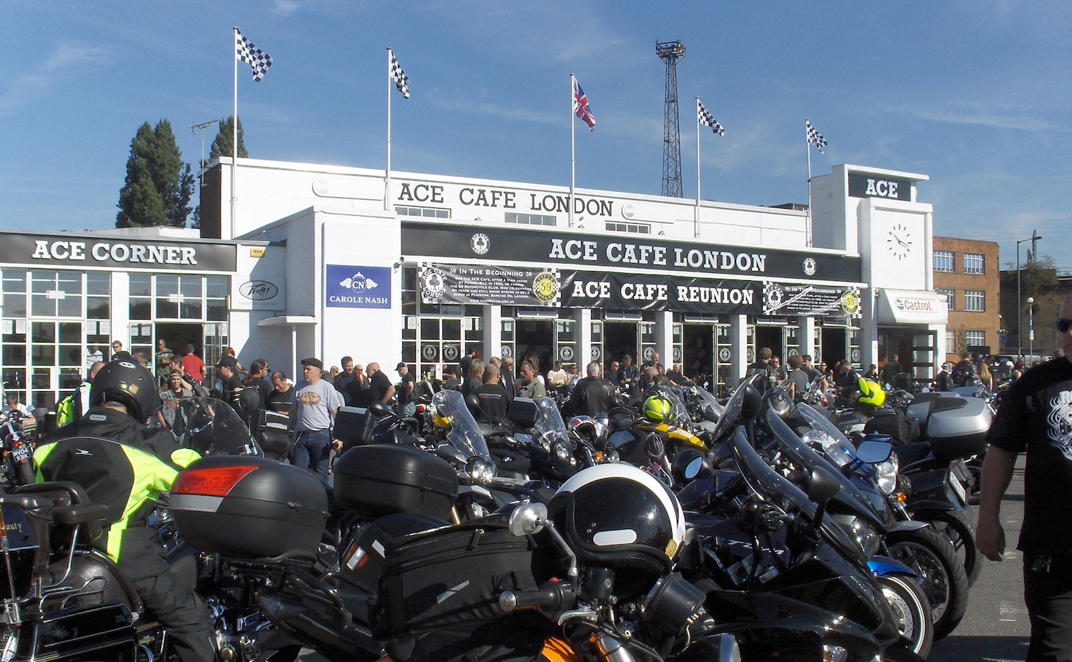 ACE CAFE LONDONから2りんかんと公式オンラインショップだけの専売モデルが登場！先行予約7月2日(日)まで受付中！ | 2りんかんNEWS